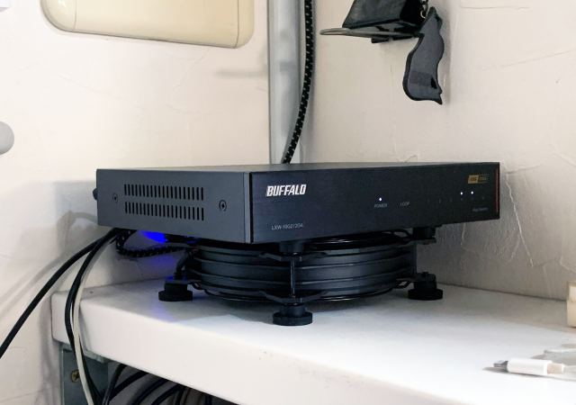バッファローの10Gbps マルチギガ(5G/2.5G)対応ハブ「LXW-10G2/2G4」の熱暴走とその対策について « BOB’S MAC ボブズマック デザイン事務所の現場目線で ...